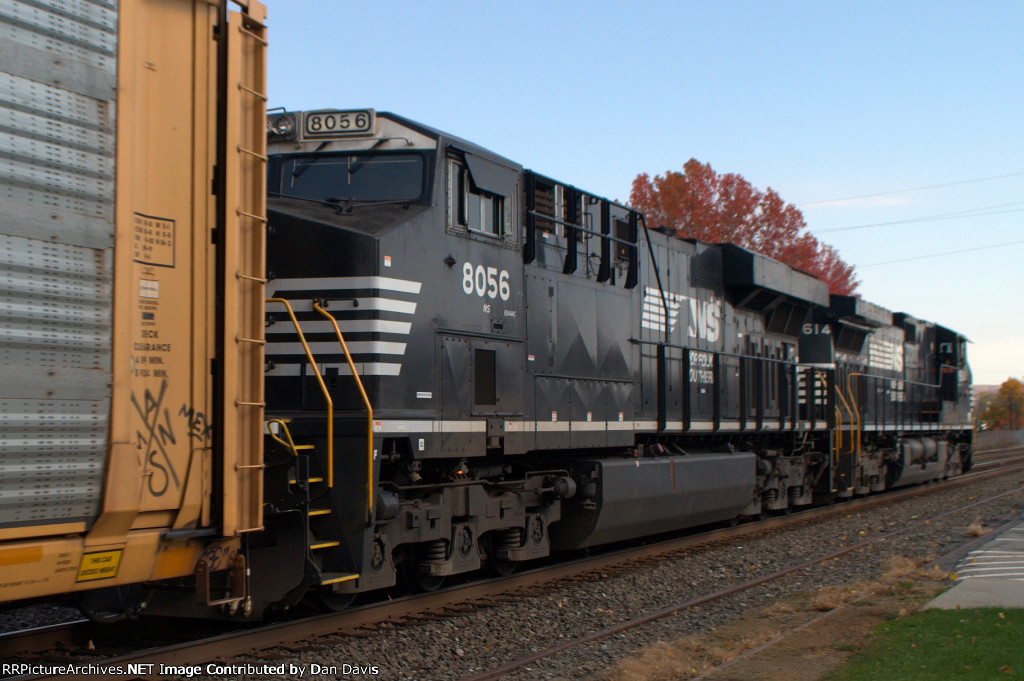 NS ES44AC 8056 trails on 18N